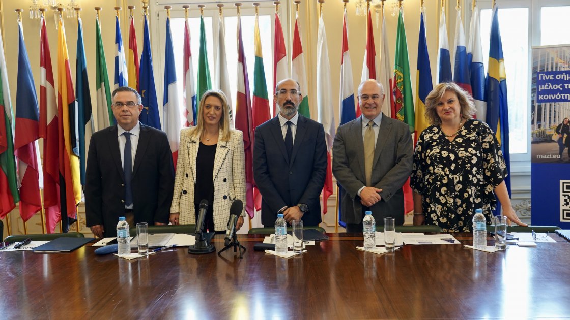 ΕΔΙΠΤ «Παρουσίαση του Μητρώου Έντυπου και Ηλεκτρονικού Τύπου στους ...